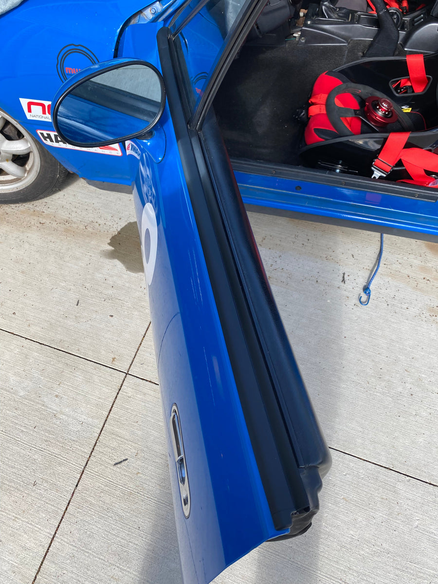 1990-2005 Mazda Miata Door Window Belt Molding Trim Weather Strip Left ...