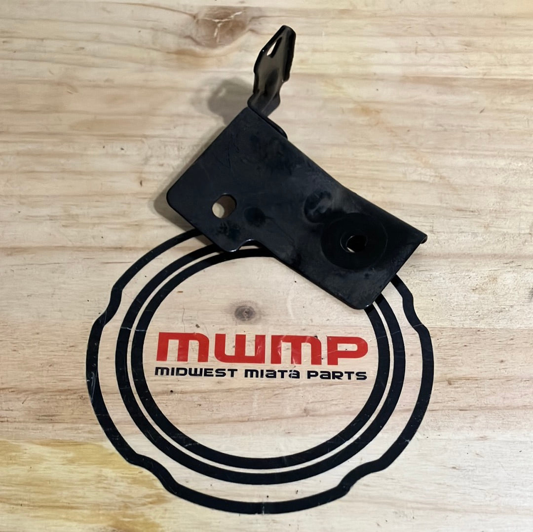1990-1997 Mazda Miata Diagnostic Port Bracket NA05-67-BW0A – Midwest ...